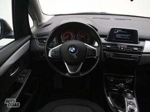 Melns BMW 218 Active Tourer 2015 Viļņa, ar dzinēja tilpumu 2.00 L un nobraukumu 247 tūkst. km par 7599 €, foto 18 vietnē AUTOMOTO.COM.LV