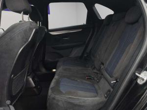Черный БМВ 218 Active Tourer 2015 в Вильнюс, объемом двигателя 1.50 л и пробегом 218 тыс. км за 10999 €, фото 11 на AUTOMOTO.COM.LV