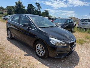 Black BMW 218 Active Tourer 2015 in Siauliai, with an engine capacity of 2.00 L and mileage of 270 thousand km for 6200 €, photo 4 on AUTOMOTO.COM.LV