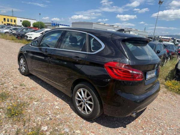 Black BMW 218 Active Tourer 2015 in Siauliai, with an engine capacity of 2.00 L and mileage of 270 thousand km for 6200 €, photo 6 on AUTOMOTO.COM.LV