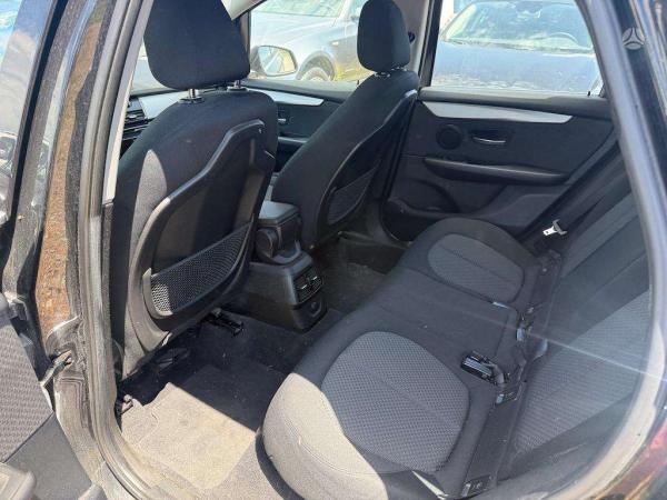 Black BMW 218 Active Tourer 2015 in Siauliai, with an engine capacity of 2.00 L and mileage of 270 thousand km for 6200 €, photo 10 on AUTOMOTO.COM.LV