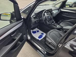 Черный БМВ 218 Active Tourer 2015 в Таураге, объемом двигателя 2.00 л и пробегом 180 тыс. км за 7999 €, фото 12 на AUTOMOTO.COM.LV