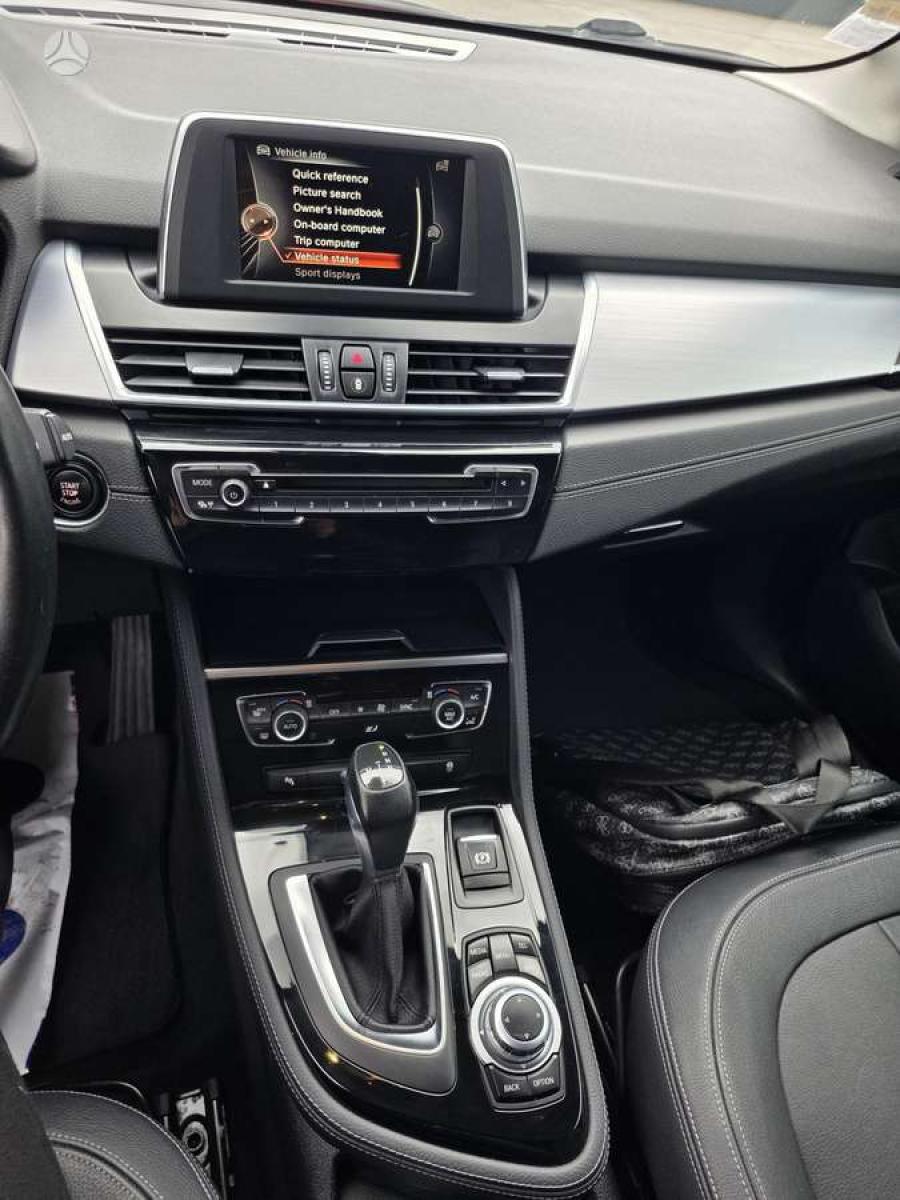 Черный БМВ 218 Active Tourer 2015 в Таураге, объемом двигателя 2.00 л и пробегом 180 тыс. км за 7999 €, фото 18 на AUTOMOTO.COM.LV