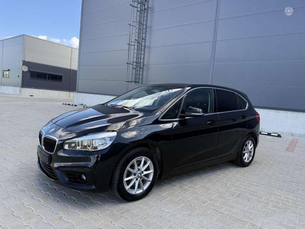 Черный БМВ 218 Active Tourer 2015 в Шяуляй, объемом двигателя 2.00 л и пробегом 260 тыс. км за 6500 €, фото 1 на AUTOMOTO.COM.LV
