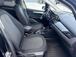 Черный БМВ 218 Active Tourer 2015 в Шяуляй, объемом двигателя 2.00 л и пробегом 260 тыс. км за 6500 €, фото 11 на AUTOMOTO.COM.LV