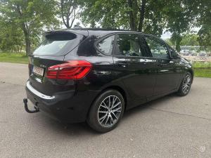 Черный БМВ 218 Active Tourer 2015 в Алитус, объемом двигателя 2.00 л и пробегом 300 тыс. км за 7700 €, фото 6 на AUTOMOTO.COM.LV