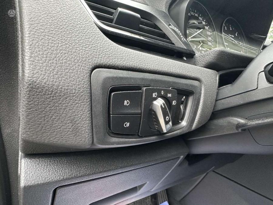 Черный БМВ 218 Active Tourer 2015 в Алитус, объемом двигателя 2.00 л и пробегом 300 тыс. км за 7700 €, фото 14 на AUTOMOTO.COM.LV