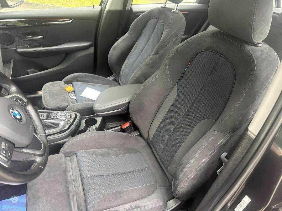 Черный БМВ 218 Active Tourer 2015 в Алитус, объемом двигателя 2.00 л и пробегом 300 тыс. км за 7700 €, фото 19 на AUTOMOTO.COM.LV