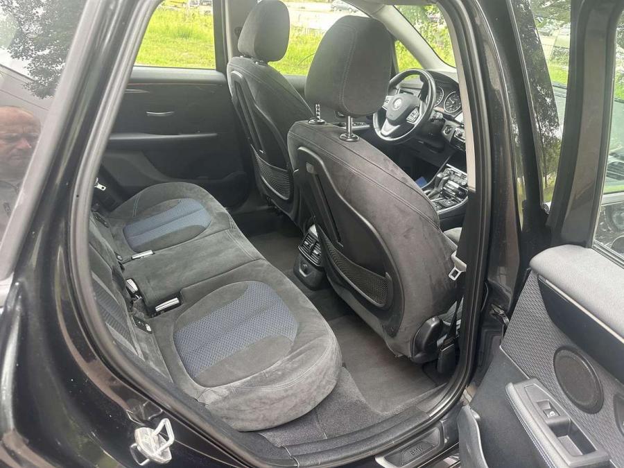 Черный БМВ 218 Active Tourer 2015 в Алитус, объемом двигателя 2.00 л и пробегом 300 тыс. км за 7700 €, фото 22 на AUTOMOTO.COM.LV