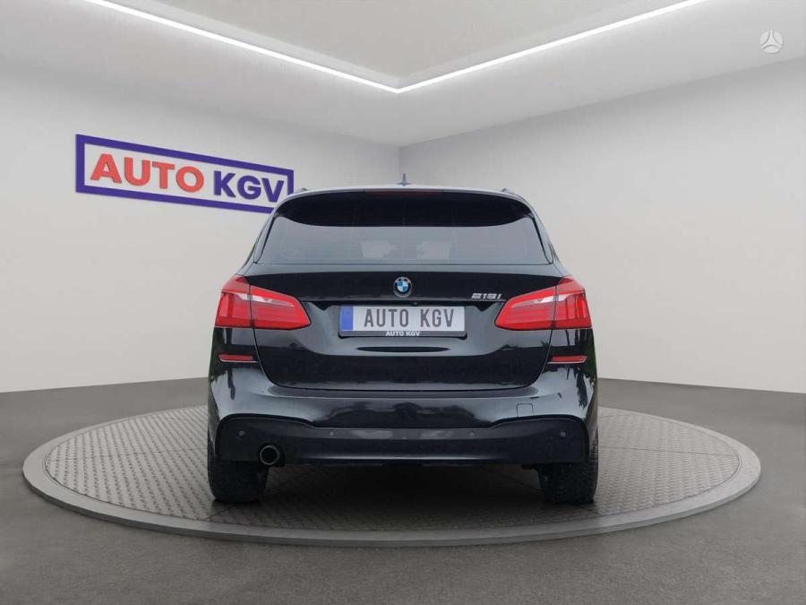Черный БМВ 218 Active Tourer 2015 в Вильнюс, объемом двигателя 1.50 л и пробегом 218 тыс. км за 10999 €, фото 5 на AUTOMOTO.COM.LV