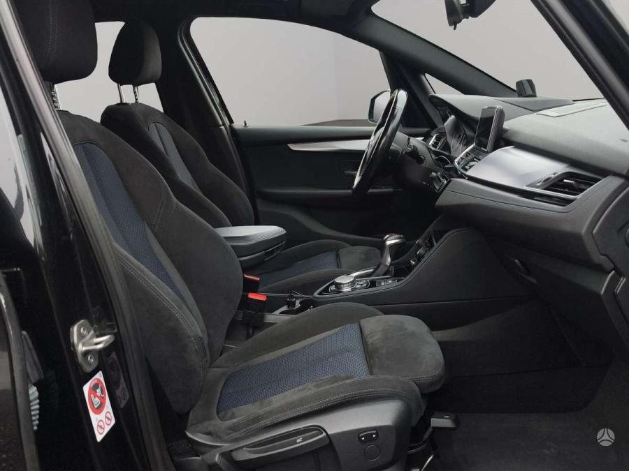 Черный БМВ 218 Active Tourer 2015 в Вильнюс, объемом двигателя 1.50 л и пробегом 218 тыс. км за 10999 €, фото 9 на AUTOMOTO.COM.LV