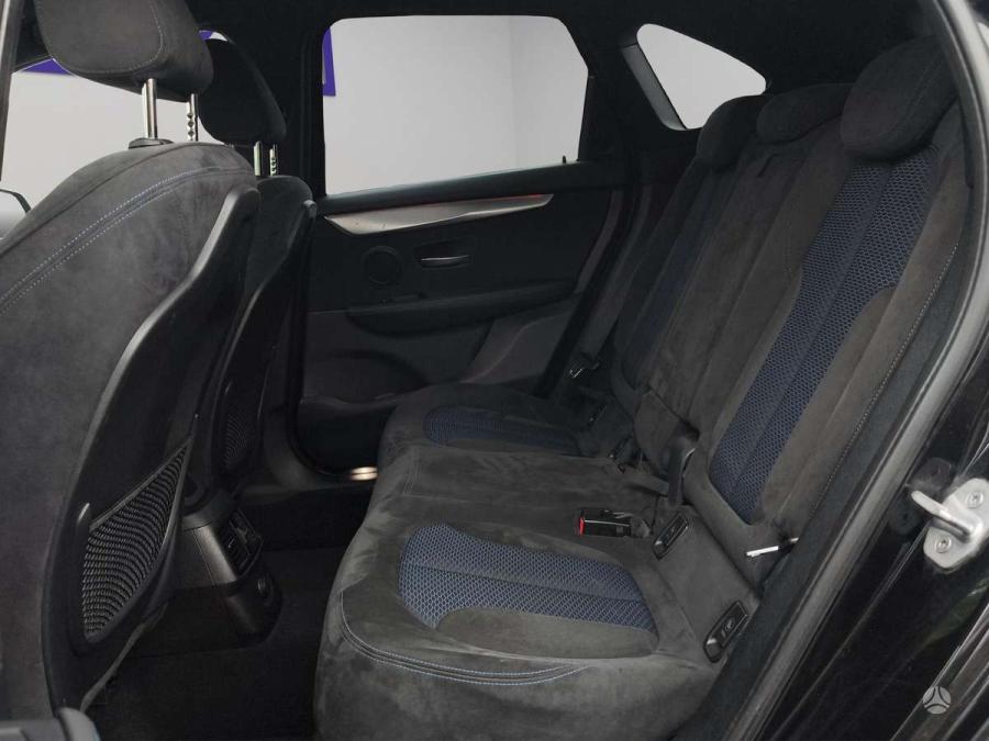 Черный БМВ 218 Active Tourer 2015 в Вильнюс, объемом двигателя 1.50 л и пробегом 218 тыс. км за 10999 €, фото 11 на AUTOMOTO.COM.LV