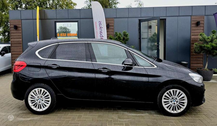 Melns BMW 218 Active Tourer 2015 Tauragė, ar dzinēja tilpumu 2.00 L un nobraukumu 184 tūkst. km par 9500 €, foto 7 vietnē AUTOMOTO.COM.LV
