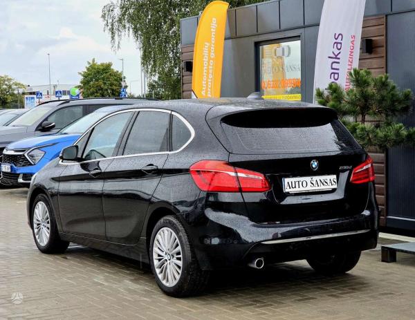 Черный БМВ 218 Active Tourer 2015 в Таураге, объемом двигателя 2.00 л и пробегом 184 тыс. км за 9500 €, фото 8 на AUTOMOTO.COM.LV