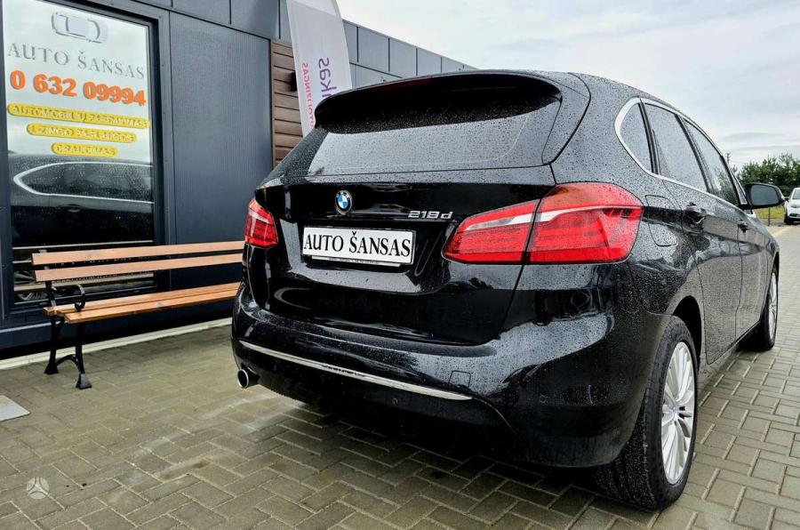 Melns BMW 218 Active Tourer 2015 Tauragė, ar dzinēja tilpumu 2.00 L un nobraukumu 184 tūkst. km par 9500 €, foto 13 vietnē AUTOMOTO.COM.LV