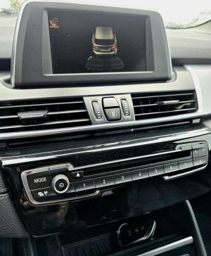 Melns BMW 218 Active Tourer 2015 Tauragė, ar dzinēja tilpumu 2.00 L un nobraukumu 184 tūkst. km par 9500 €, foto 18 vietnē AUTOMOTO.COM.LV