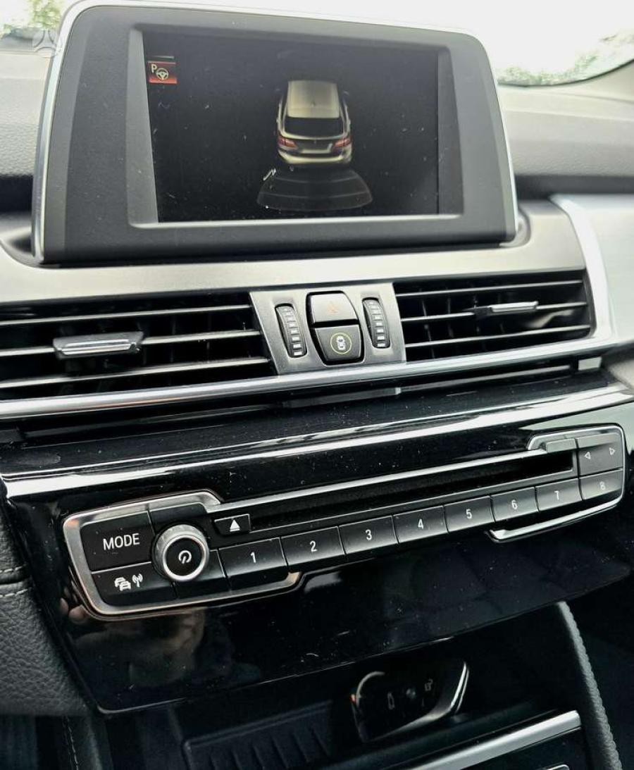 Melns BMW 218 Active Tourer 2015 Tauragė, ar dzinēja tilpumu 2.00 L un nobraukumu 184 tūkst. km par 9500 €, foto 18 vietnē AUTOMOTO.COM.LV