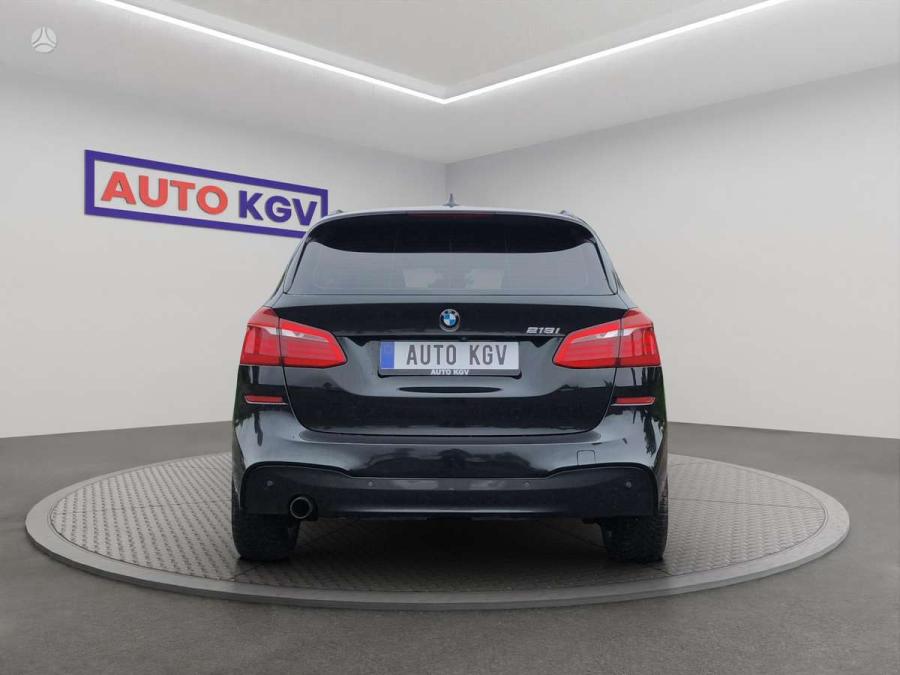 Melns BMW 218 Active Tourer 2015 Viļņa, ar dzinēja tilpumu 1.50 L un nobraukumu 218 tūkst. km par 9999 €, foto 5 vietnē AUTOMOTO.COM.LV