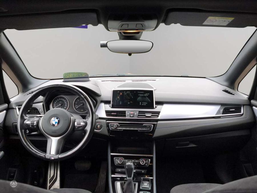 Melns BMW 218 Active Tourer 2015 Viļņa, ar dzinēja tilpumu 1.50 L un nobraukumu 218 tūkst. km par 9999 €, foto 12 vietnē AUTOMOTO.COM.LV