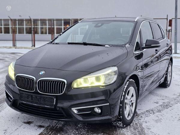 Melns BMW 218 Active Tourer 2016 Rokiškis, ar dzinēja tilpumu 1.50 L un nobraukumu 240 tūkst. km par 6350 €, foto 5 vietnē AUTOMOTO.COM.LV