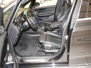 Melns BMW 218 Active Tourer 2016 Avižieniai, ar dzinēja tilpumu 2.00 L un nobraukumu 321 tūkst. km par 7500 €, foto 23 vietnē AUTOMOTO.COM.LV