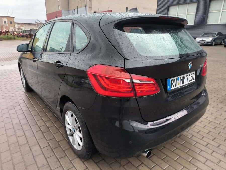 Черный БМВ 218 Active Tourer 2017 в Таураге, объемом двигателя 2.00 л и пробегом 293 тыс. км за 5900 €, фото 8 на AUTOMOTO.COM.LV