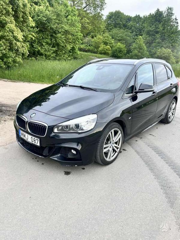Black BMW 218 Active Tourer 2017 in Vilnius, with an engine capacity of 2.00 L and mileage of 183 thousand km for 9000 €, photo 1 on AUTOMOTO.COM.LV