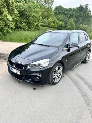 Black BMW 218 Active Tourer 2017 in Vilnius, with an engine capacity of 2.00 L and mileage of 183 thousand km for 9000 €, photo  on AUTOMOTO.COM.LV