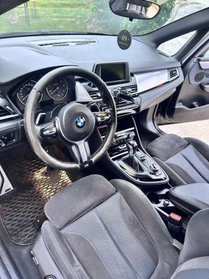 Black BMW 218 Active Tourer 2017 in Vilnius, with an engine capacity of 2.00 L and mileage of 183 thousand km for 9000 €, photo 5 on AUTOMOTO.COM.LV