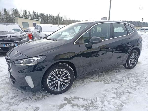 Melns BMW 218 Active Tourer 2023 Viļņa, ar dzinēja tilpumu 1.50 L un nobraukumu 144 tūkst. km par 23353 €, foto 8 vietnē AUTOMOTO.COM.LV
