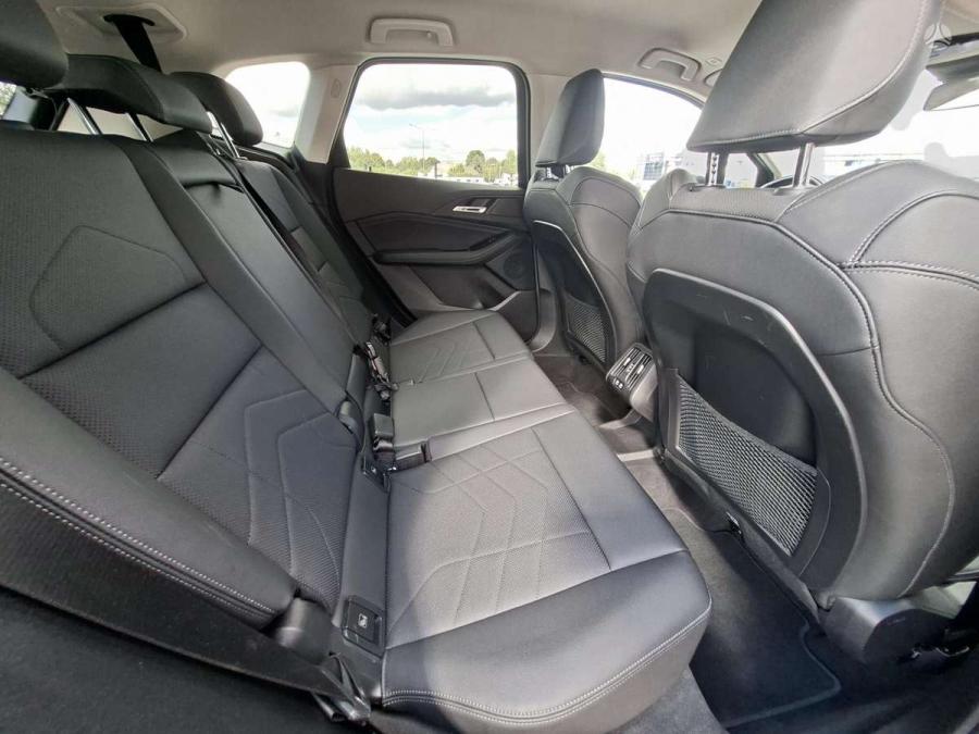 Черный БМВ 218 Active Tourer 2023 в Вильнюс, объемом двигателя 1.50 л и пробегом 108 тыс. км за 21500 €, фото 9 на AUTOMOTO.COM.LV
