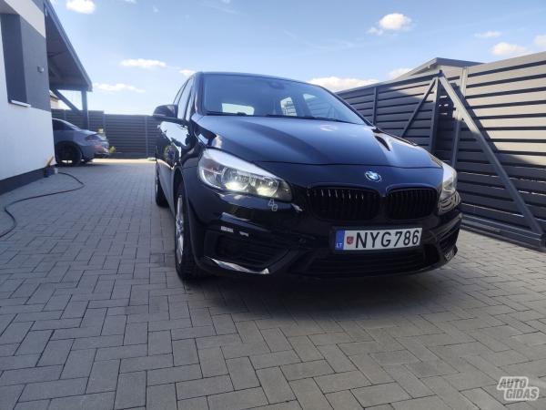Black BMW 218 Active Tourer 2014 in Klaipeda, with an engine capacity of 2.00 L and mileage of 361 thousand km for 6200 €, photo 1 on AUTOMOTO.COM.LV