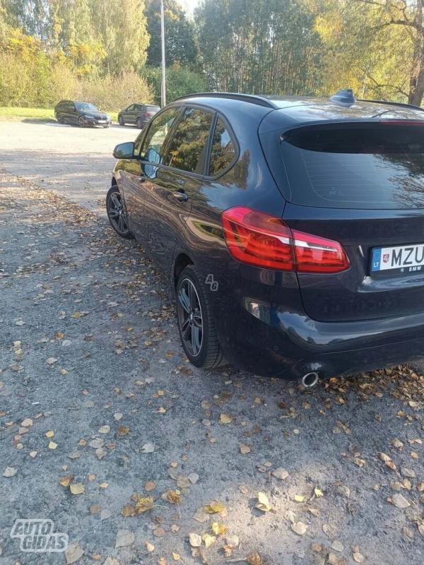 Синий БМВ 218 Active Tourer 2018 в Паневежис, объемом двигателя 2.00 л и пробегом 142 тыс. км за 13500 €, фото 6 на AUTOMOTO.COM.LV