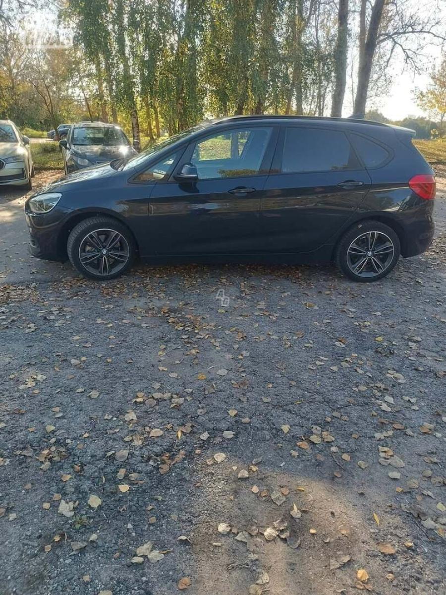 Синий БМВ 218 Active Tourer 2018 в Паневежис, объемом двигателя 2.00 л и пробегом 142 тыс. км за 13500 €, фото 9 на AUTOMOTO.COM.LV