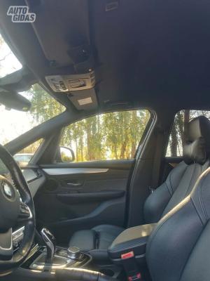Синий БМВ 218 Active Tourer 2018 в Паневежис, объемом двигателя 2.00 л и пробегом 142 тыс. км за 13500 €, фото 17 на AUTOMOTO.COM.LV