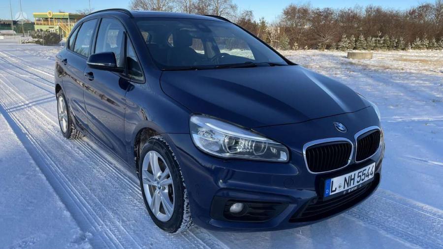 Zils BMW 218 Active Tourer 2015 Šauļi, ar dzinēja tilpumu 2.00 L un nobraukumu 260 tūkst. km par 8400 €, foto 3 vietnē AUTOMOTO.COM.LV
