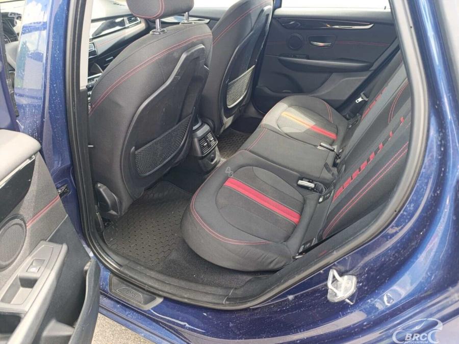 Синий БМВ 218 Active Tourer 2015 в Авиженяй, объемом двигателя 2.00 л и пробегом 311 тыс. км за 6900 €, фото 32 на AUTOMOTO.COM.LV