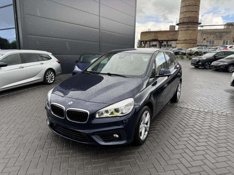 Синий БМВ 218 Active Tourer 2017 в Тельшяй, объемом двигателя 2.00 л и пробегом 238 тыс. км за 7300 €, фото 1 на AUTOMOTO.COM.LV