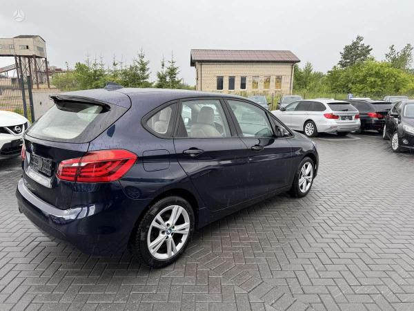 Zils BMW 218 Active Tourer 2017 Telšiai, ar dzinēja tilpumu 2.00 L un nobraukumu 238 tūkst. km par 7300 €, foto 7 vietnē AUTOMOTO.COM.LV