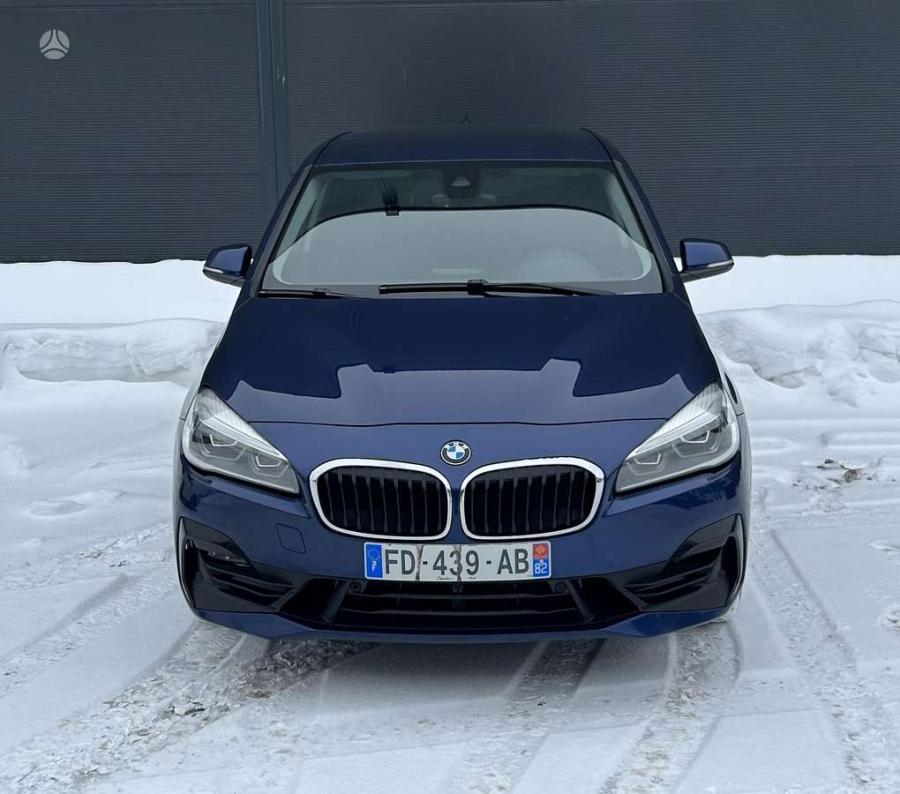 Zils BMW 218 Active Tourer 2019 Viļņa, ar dzinēja tilpumu 2.00 L un nobraukumu 192 tūkst. km par 8000 €, foto 2 vietnē AUTOMOTO.COM.LV