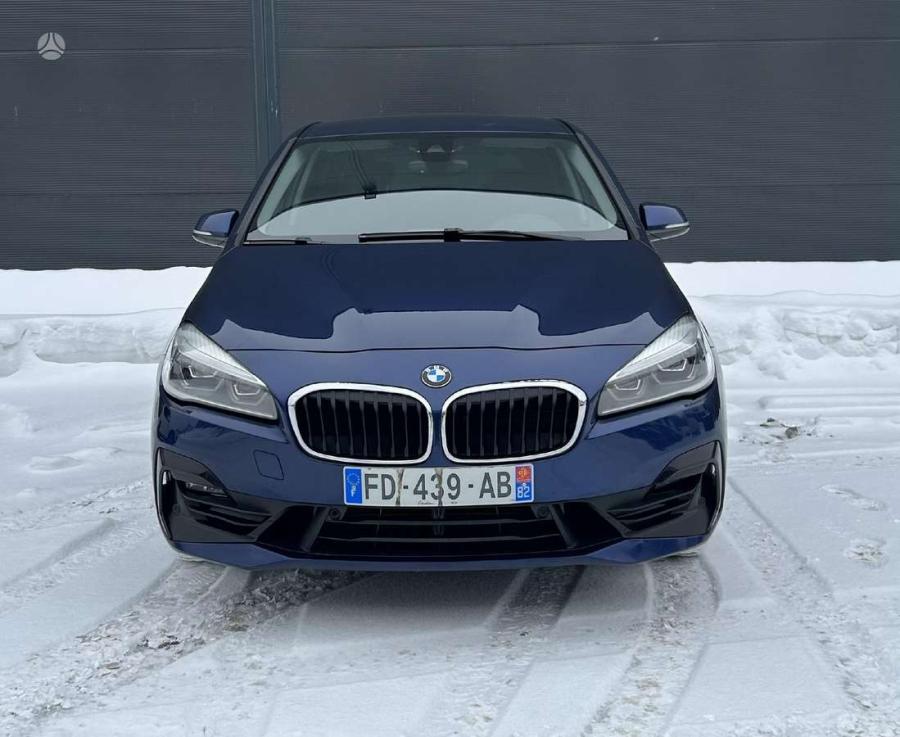 Zils BMW 218 Active Tourer 2019 Viļņa, ar dzinēja tilpumu 2.00 L un nobraukumu 192 tūkst. km par 8000 €, foto 3 vietnē AUTOMOTO.COM.LV