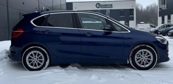 Blue BMW 218 Active Tourer 2019 in Vilnius, with an engine capacity of 2.00 L and mileage of 192 thousand km for 8000 €, photo 6 on AUTOMOTO.COM.LV