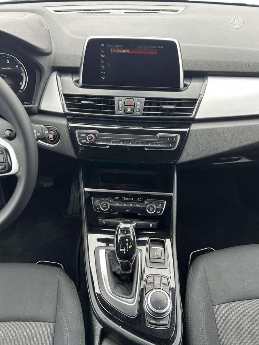 Синий БМВ 218 Active Tourer 2019 в Вильнюс, объемом двигателя 2.00 л и пробегом 195 тыс. км за 7500 €, фото 19 на AUTOMOTO.COM.LV