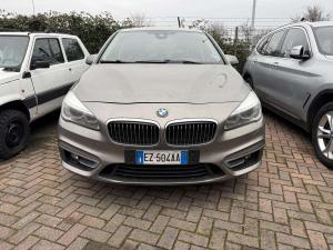 Brūns BMW 218 Active Tourer 2015 Šauļi, ar dzinēja tilpumu 2.00 L un nobraukumu 290 tūkst. km par 5850 €, foto 2 vietnē AUTOMOTO.COM.LV