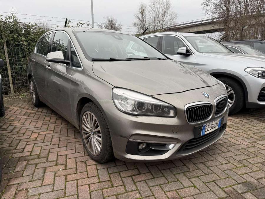 Brūns BMW 218 Active Tourer 2015 Šauļi, ar dzinēja tilpumu 2.00 L un nobraukumu 290 tūkst. km par 5850 €, foto 3 vietnē AUTOMOTO.COM.LV