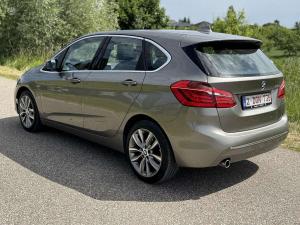 Brown BMW 218 Active Tourer 2015 in Utena, with an engine capacity of 2.00 L and mileage of 160 thousand km for 8950 €, photo 8 on AUTOMOTO.COM.LV