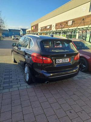Brūns BMW 218 Active Tourer 2017 Panevēža, ar dzinēja tilpumu 2.00 L un nobraukumu 273 tūkst. km par 8900 €, foto 2 vietnē AUTOMOTO.COM.LV