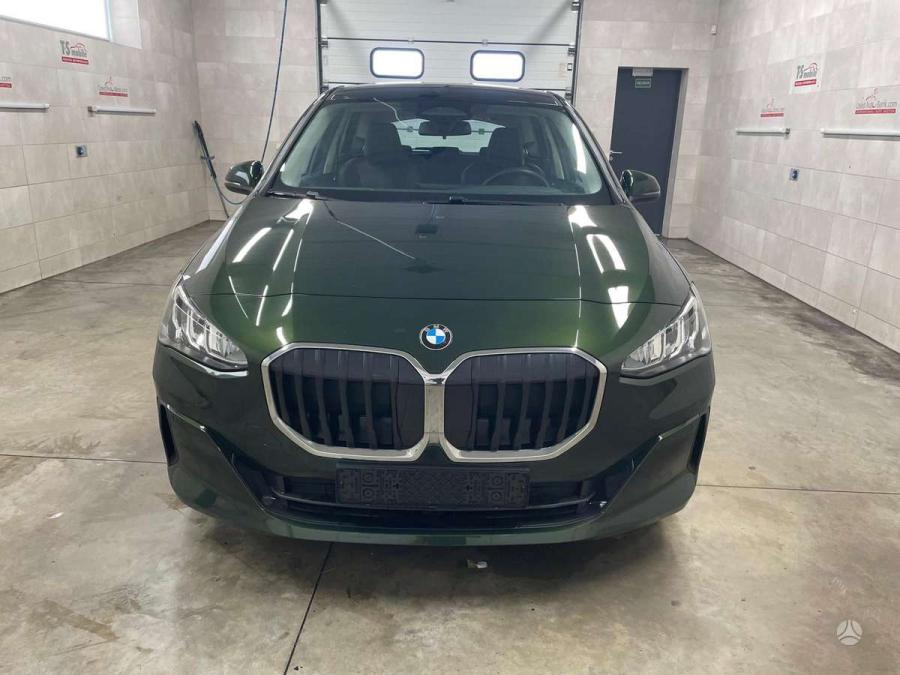 Zaļš BMW 218 Active Tourer 2022 Marijampole, ar dzinēja tilpumu 1.50 L un nobraukumu 92 tūkst. km par 21054 €, foto 3 vietnē AUTOMOTO.COM.LV