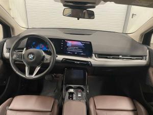 Zaļš BMW 218 Active Tourer 2022 Marijampole, ar dzinēja tilpumu 1.50 L un nobraukumu 92 tūkst. km par 21054 €, foto 9 vietnē AUTOMOTO.COM.LV