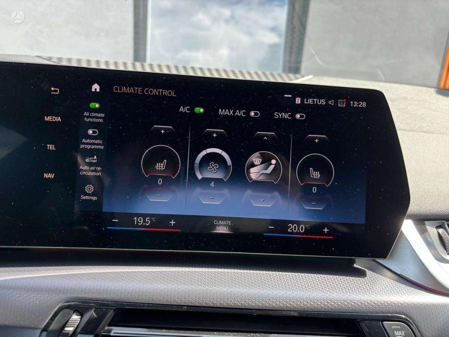 Zaļš BMW 218 Active Tourer 2023 Viļņa, ar dzinēja tilpumu 1.50 L un nobraukumu 112 tūkst. km par 22500 €, foto 16 vietnē AUTOMOTO.COM.LV